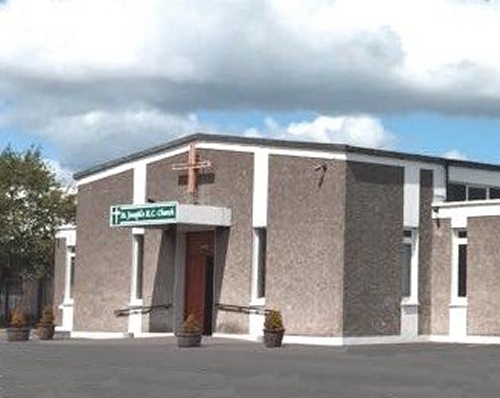Papal altar is centrepiece of newly refurbished north Dublin church ...